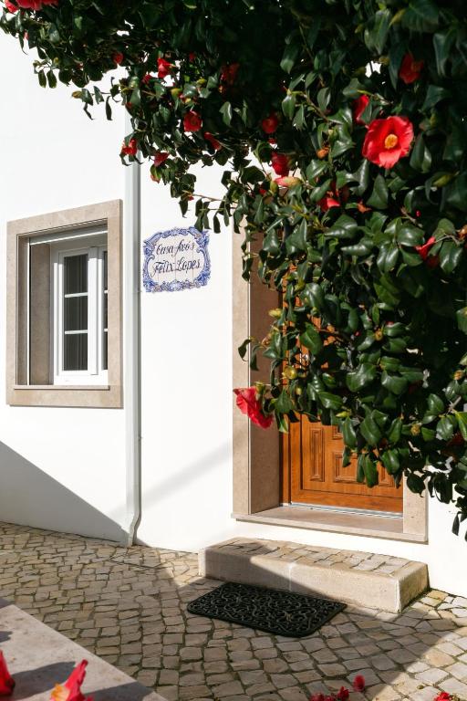 Casa Avós Félix Lopes, Foz do Arelho (updated prices 2026)