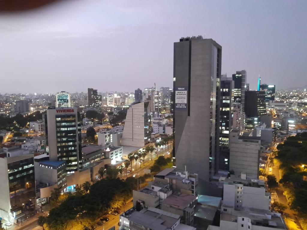 Habitación PC, Lima (precios actualizados 2025)