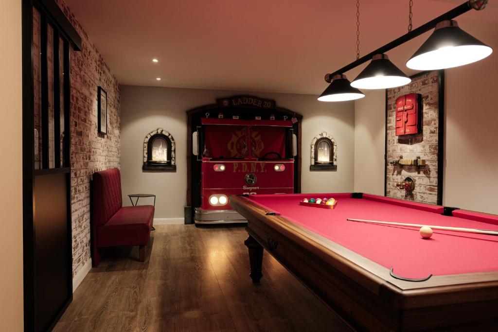 Maritime elegance, sunny comfort your chic refuge in Provence, Toulon ...