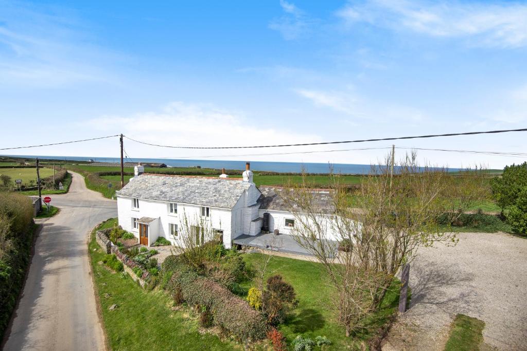 Traditional coastal cottage in Cornwall, Saint Teath (updated prices 2026)