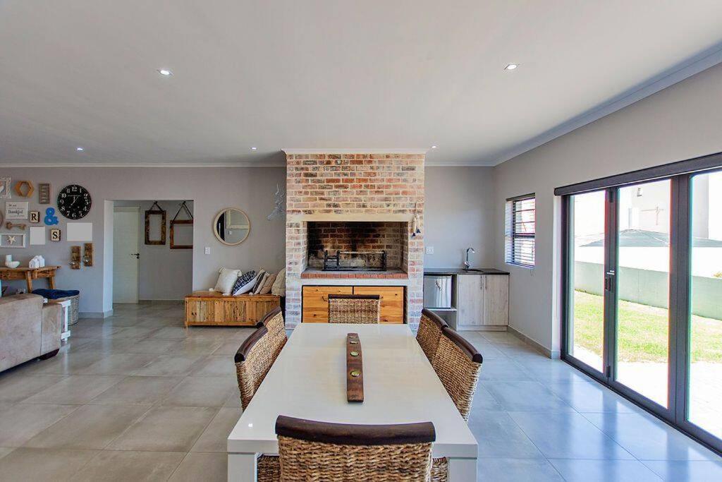 Modern Leisure, Langebaan, Langebaan (updated prices 2024)