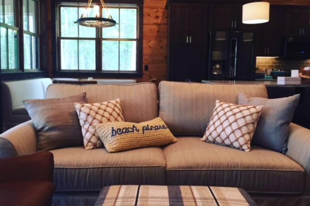 Brand New Coastal Style Lakehouse, Hackensack (updated prices 2025)