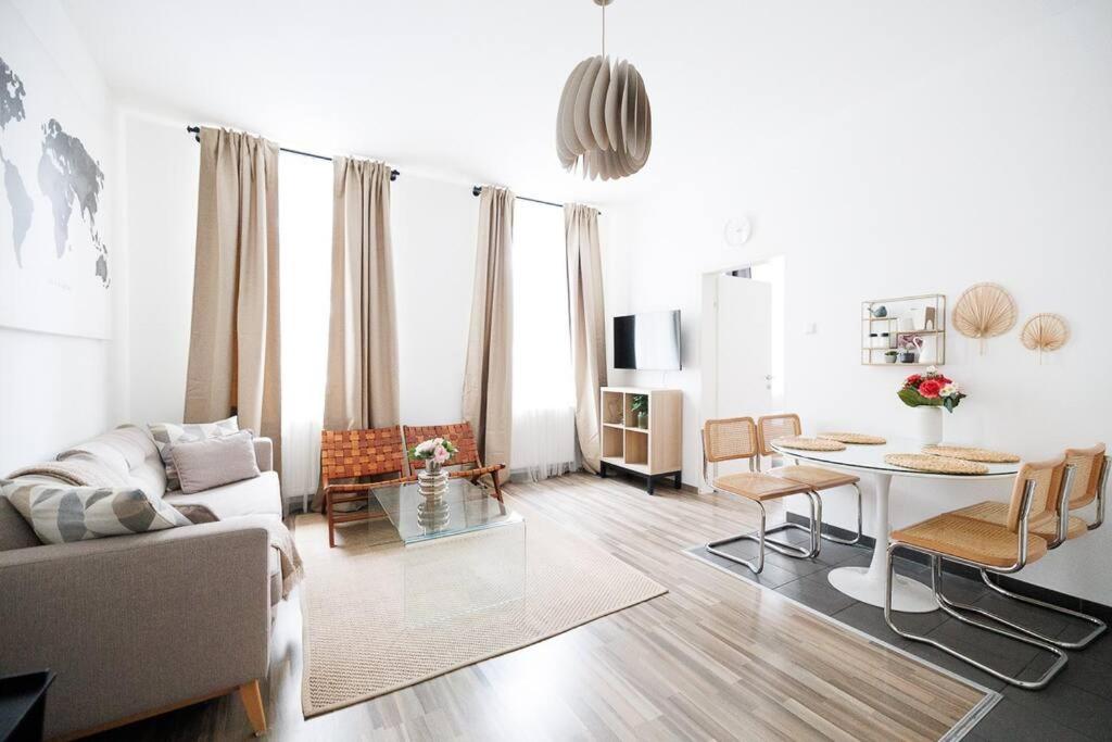 RG 5 Stylish Heaven-Near Brunnenmarkt, Viena (precios actualizados 2026)