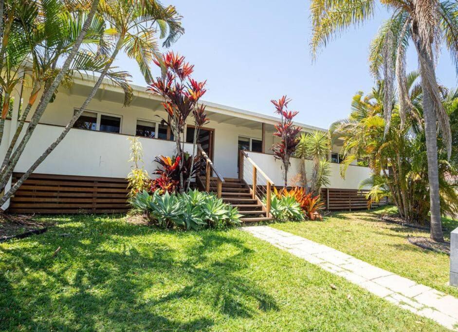 Big beach house Mooloolaba - close to everything, Mooloolaba ...