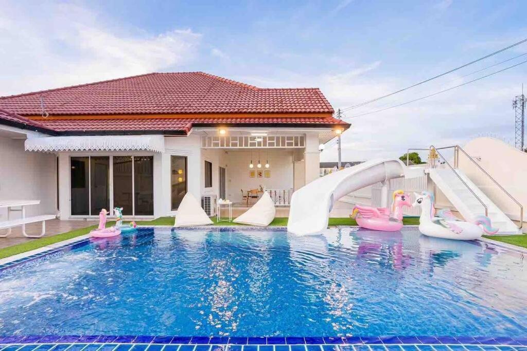 Jacuzzi Pool Villa, Nong Prue (updated prices 2026)