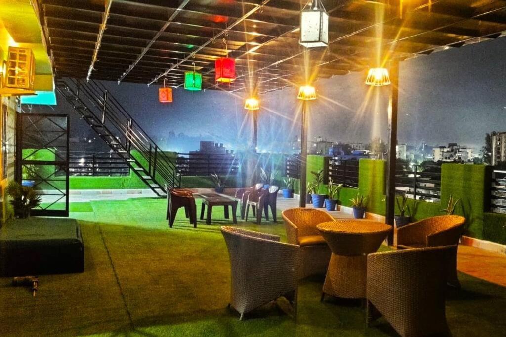 6 BHK Skydeck with Ganges View (インド リシケーシュ) - Booking.com