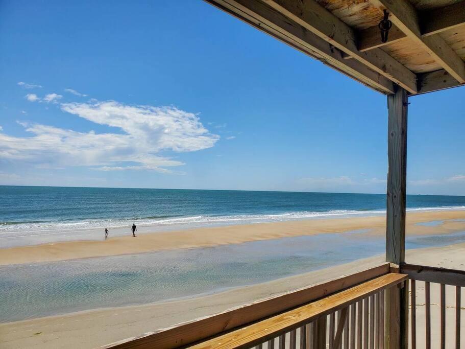 By The Sea: Gorgeous ocean views with balcony!, North Topsail Beach ...