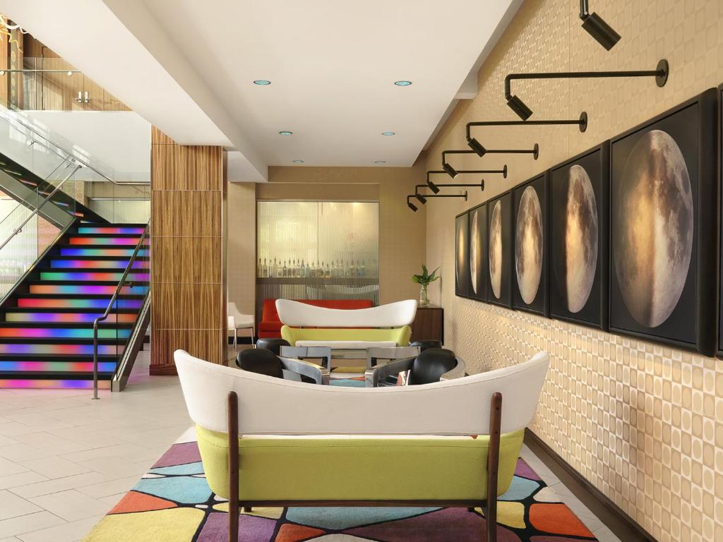 The Moonrise Hotel, Saint Louis (updated prices 2025)