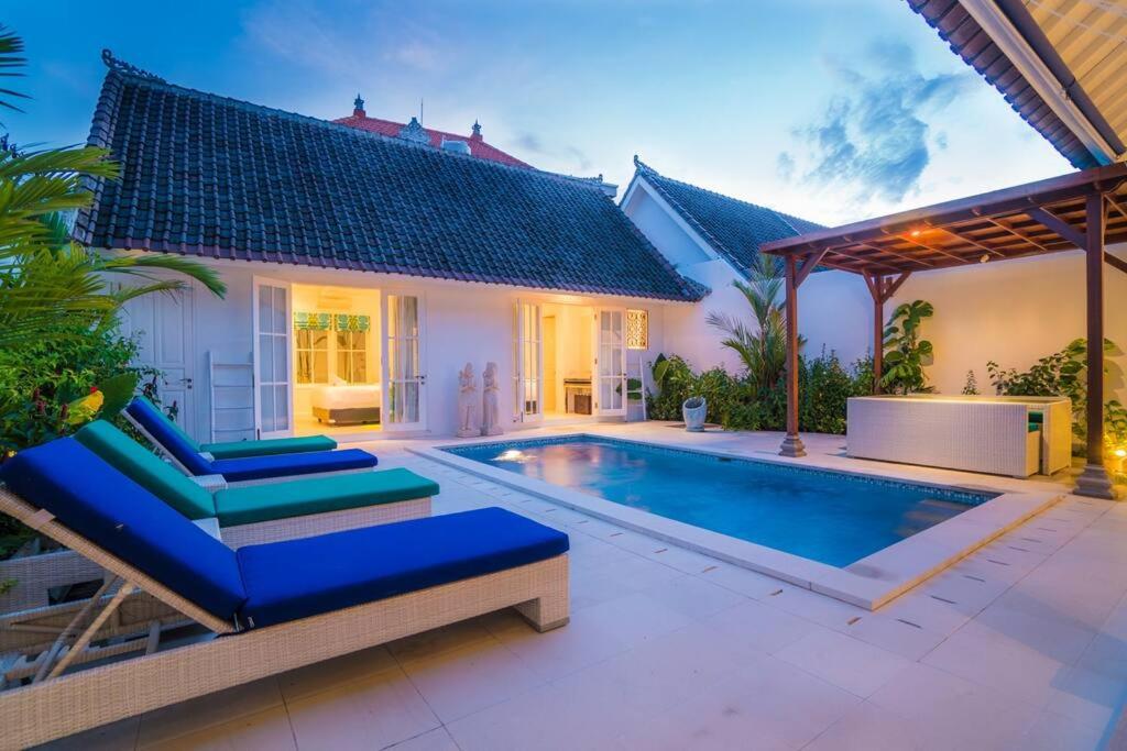 Villa Ley Charming 2 Bedroom Villa Seminyak Private Pool, Seminyak ...