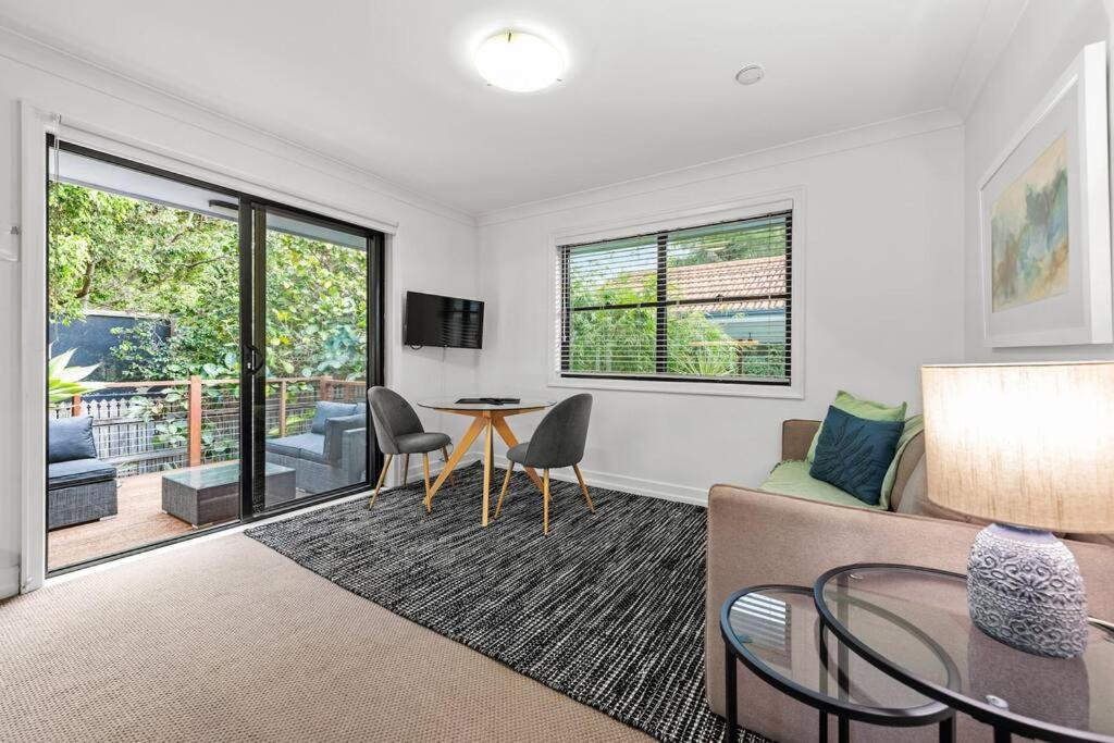 Noble House ~ Fully Self-Contained Guest Suite - 2 Bed/1Bath/1Car ...