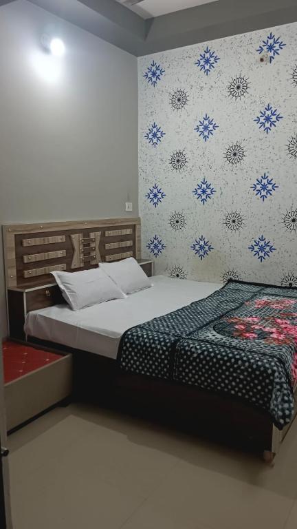 Hiteshi Home Stay, Ujjain (updated prices 2025)