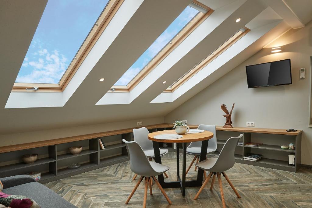 Lofty - 1 bedroom apartment in the heart of Sofia, Sofia (updated prices 2025)