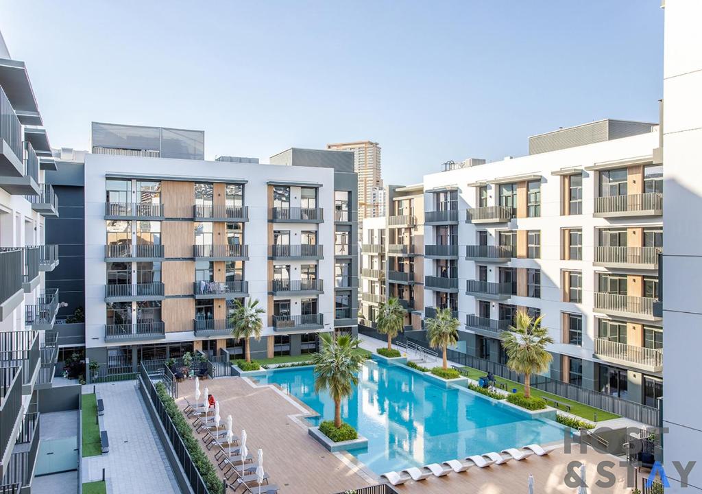 Unique 1BR in Belgravia Square, JVC - Host & Stay, Dubai (updated ...