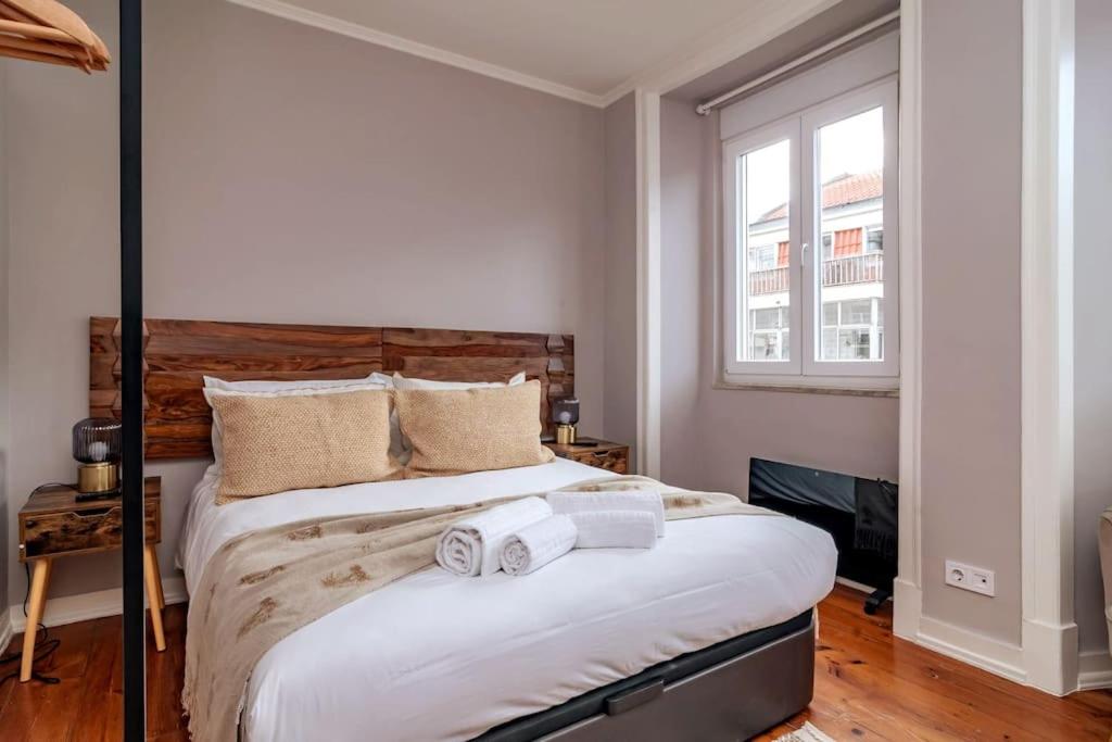 Charming Tram 28 Apartment w/AC, Heating, Lisbon (updated prices 2025)