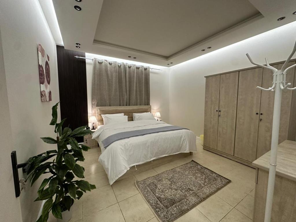 شقة مميزة غرفتين نوم ودخول ذاتي, Riyadh (updated prices 2024)