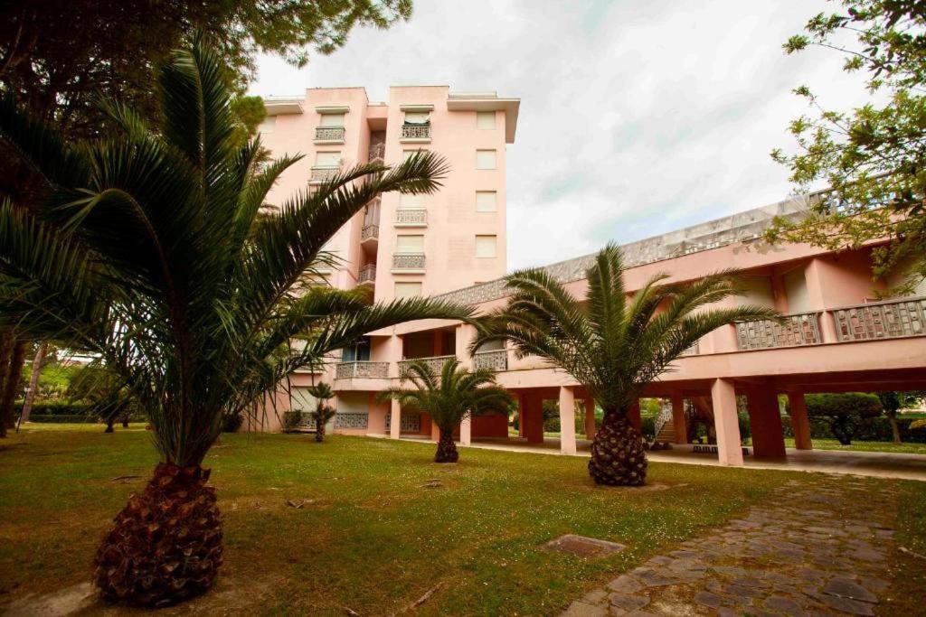 M257 - Marcelli, bilocale in residence con piscina, Marcelli – Updated ...