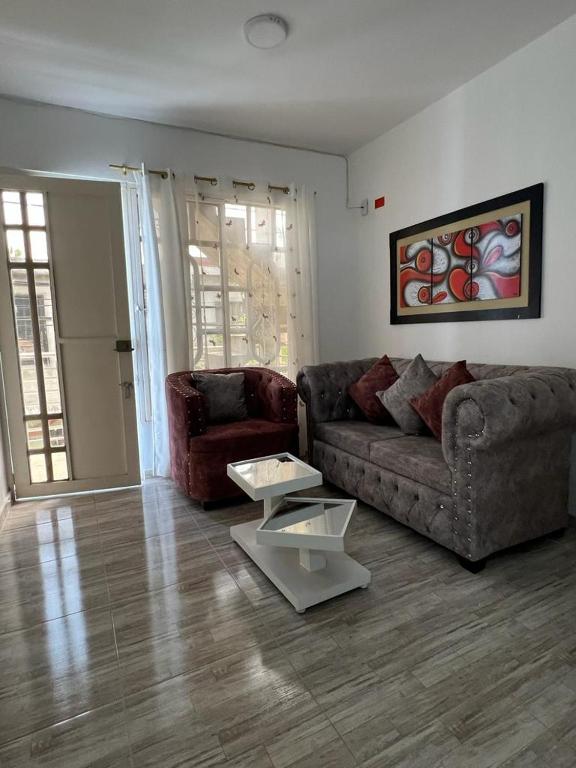 HERMOSO APARTAMENTO EN TEJARES DE SALOMIA, Cali (updated prices 2025)