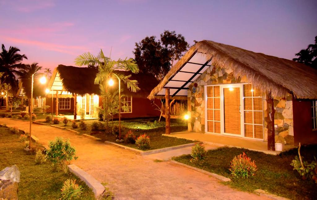 Coco Village Hotel Chilaw, Chilaw (updated prices 2025)