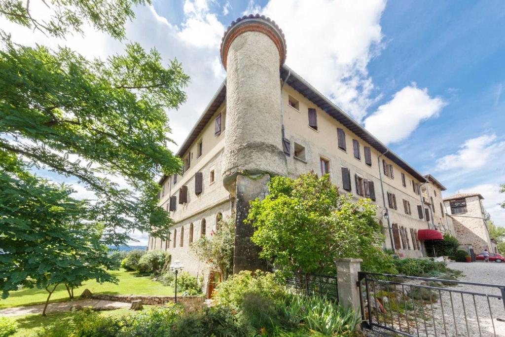Domaine Le Prieuré, Chaumont-le-Bourg (updated prices 2025)