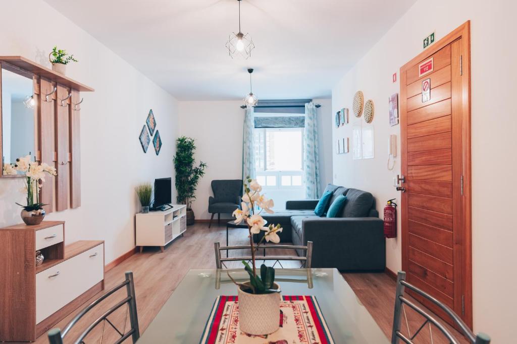 Atlantic Studios #01, Funchal (updated prices 2025)