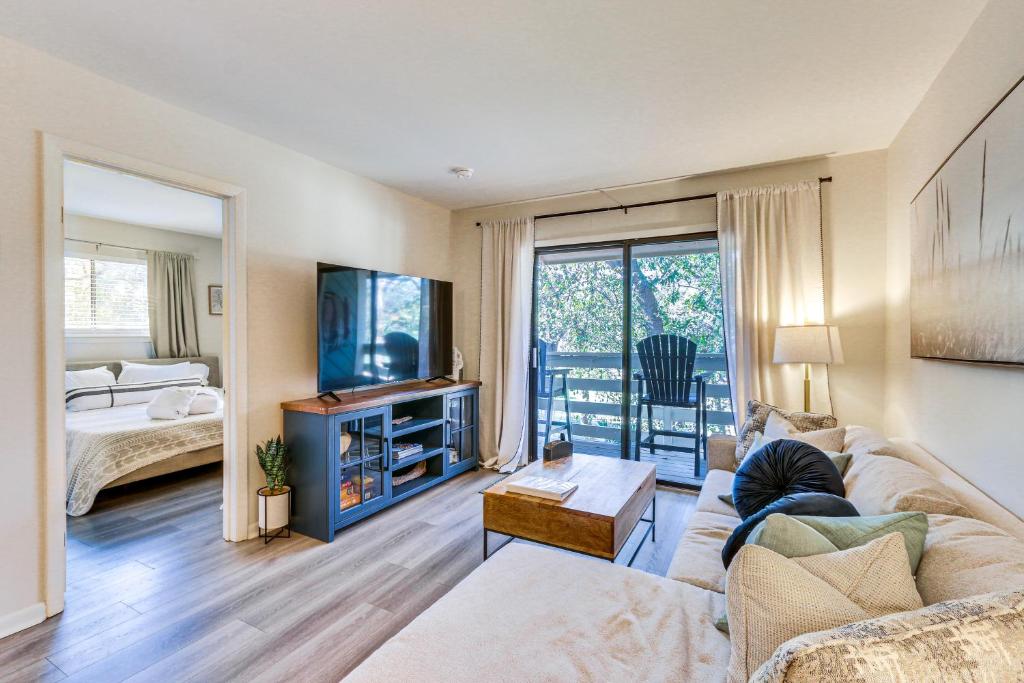 Hilton Head Island Gem, Walk to Folly Field Beach!, Hilton Head Island ...