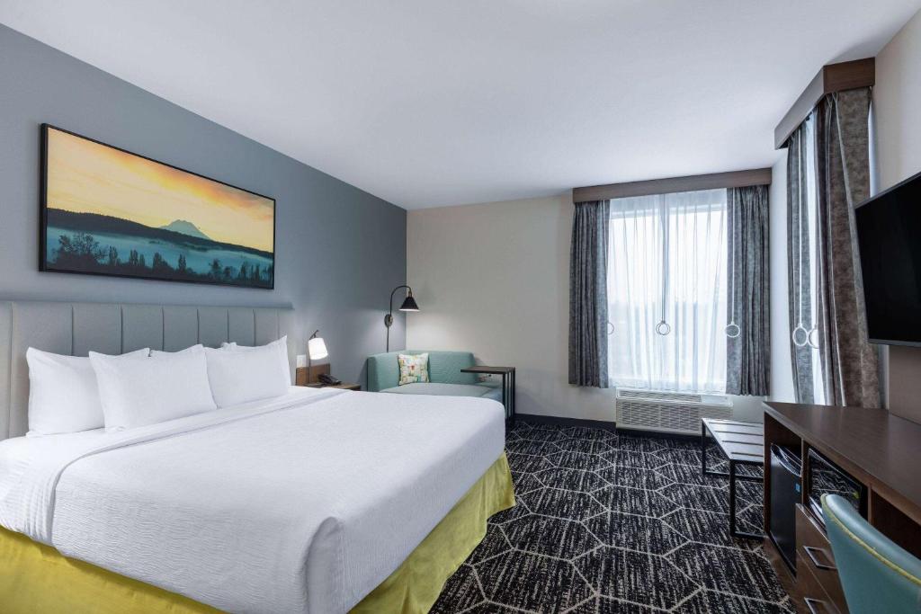 La Quinta Inn & Suites by Wyndham Centralia, Centralia (updated prices ...