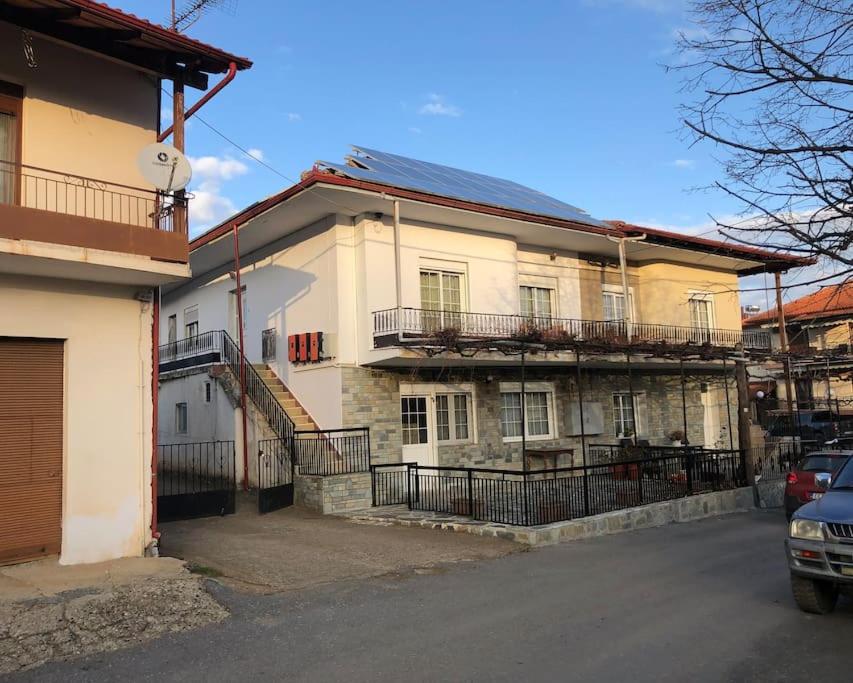 ΚΟΝΤΑ ΣΤΑ ΛΟΥΤΡΑ ΠΟΖΑΡ ΚΑΙ ΚΑΪΜΑΚΤΣΑΛΑΝ, Kerasies (updated prices 2026)