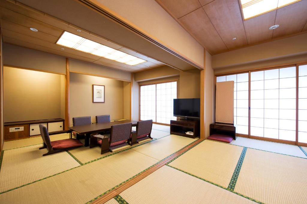 Hotel Okura JR Huis Ten Bosch, Sasebo (updated prices 2025)