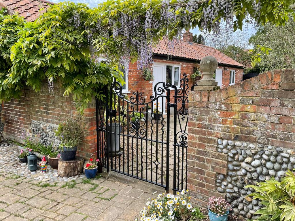 The Dairy Scratby, Scratby (updated prices 2025)