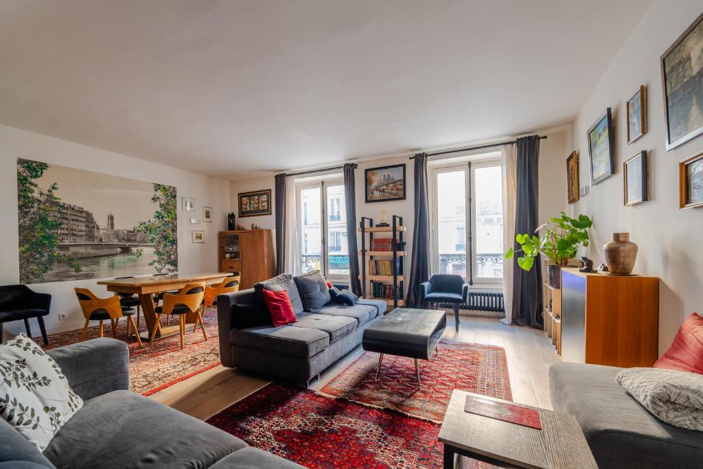 Veeve - Beating Heart, Paris (updated prices 2026)