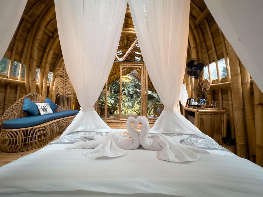 Bamboo House - Ecobreeze, Sidemen – Updated 2024 Prices