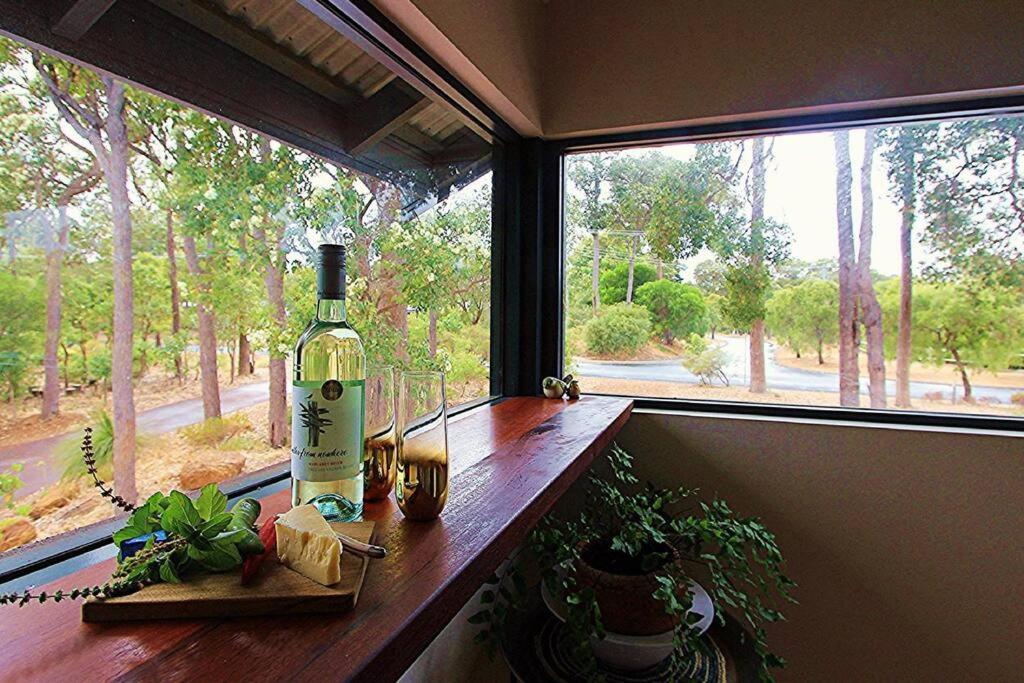 Dreamweaver Studio - town forest retreat, Margaret River Town (updated ...