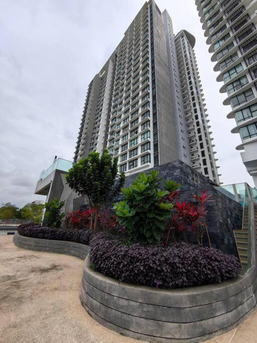 Southkey Mosaic 3BR, 1-7Pax Mid Valley View, Johor Bahru (updated ...
