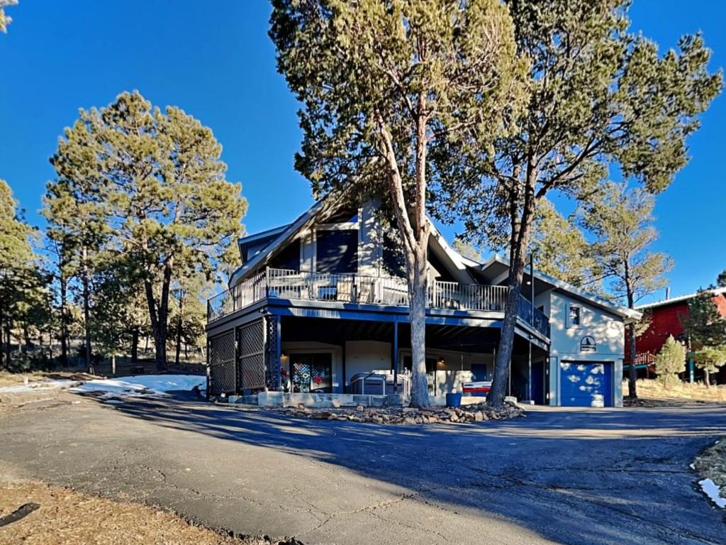 Gray Wolf Lodge, Ruidoso (updated prices 2026)