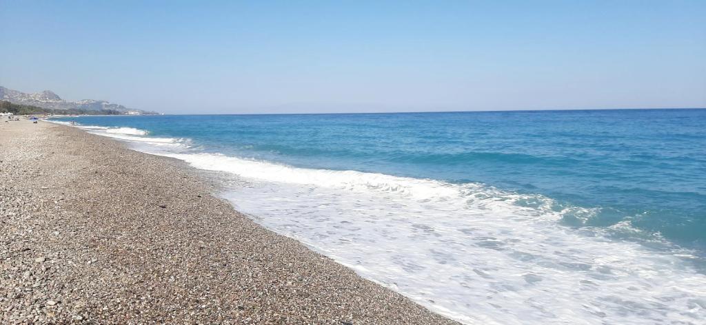 Casa Leopina Apri gli occhi e vola oltre il mare, SantʼAlfio (updated ...