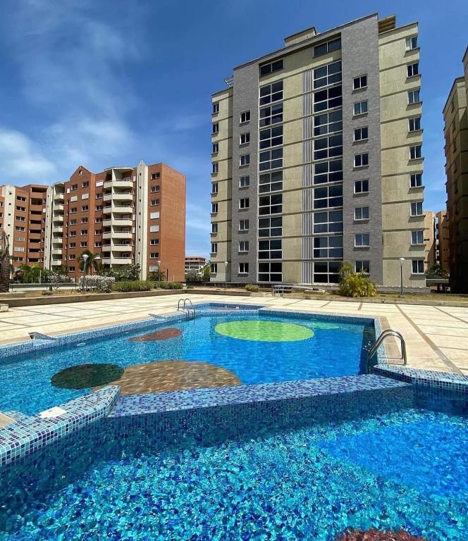 Cómodo apartamento en la Urb. Playa el Ángel, Pampatar (updated prices ...