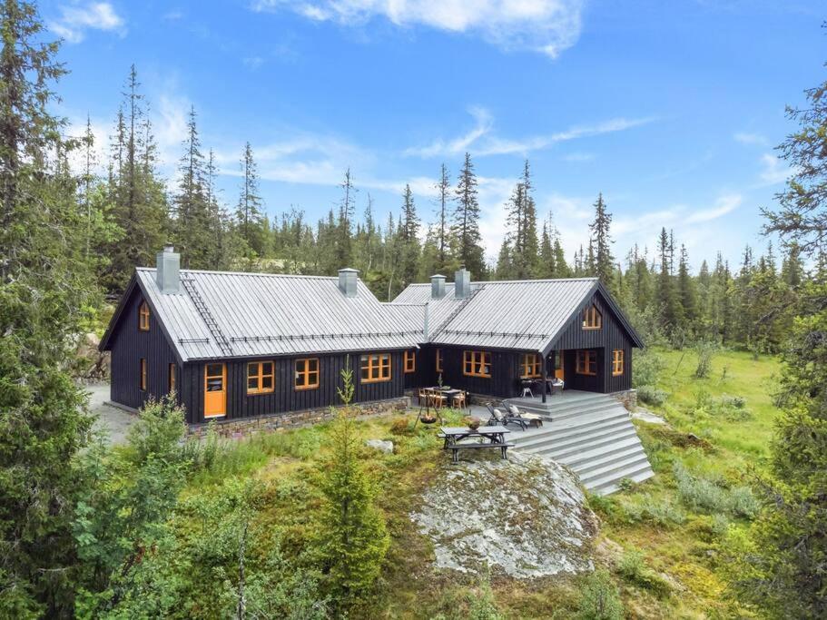Your Ideal Getaway Awaits in This Charming Cabin Retreat, Nord Torpa ...