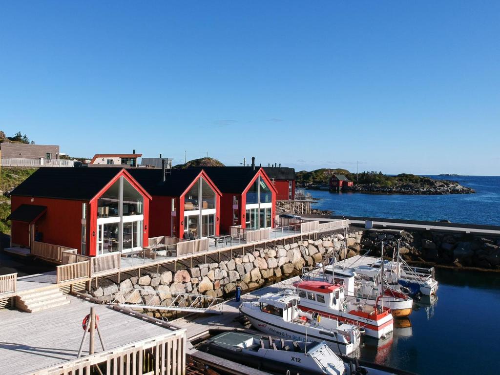 High standard Lodge Ballstad, Ballstad (updated prices 2024)