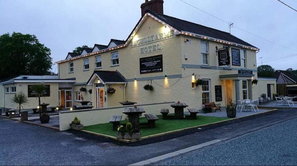 The Begelly Arms Hotel, Kilgetty (updated prices 2026)