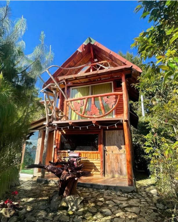 Cabaña Favor Divino con Barbacoa Fogata Hermosas vista, Medellín ...