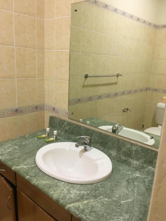 New Mavida Lodge, Levuka (updated prices 2025)