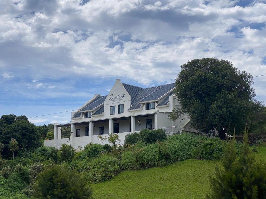 Stilbaai River Lodge, Stilbaai (updated prices 2026)