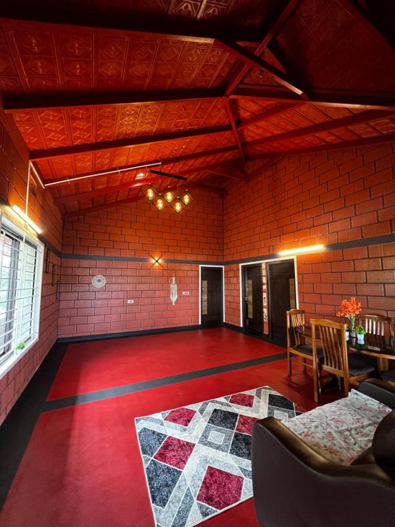 The Red Brick Homestay, Gendehalli (updated prices 2026)