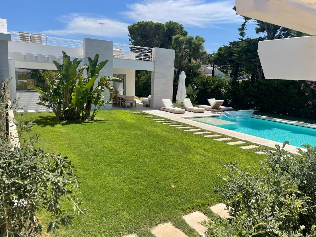 Luxurious modern pool villa, Rosa Marina (precios actualizados 2025)