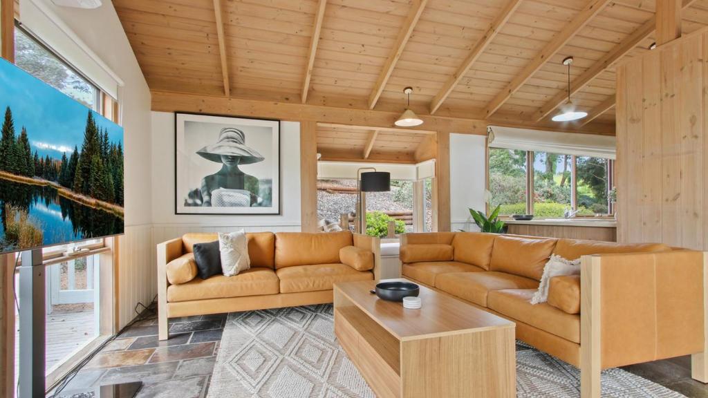 Lakeview Treehouse, Metung (updated prices 2025)