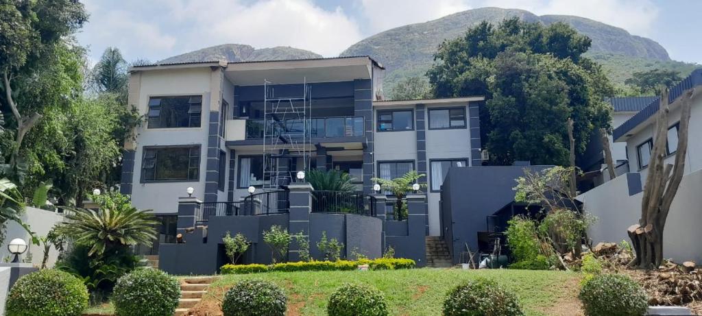 The Mansion Lodge, Hartbeespoort (updated prices 2026)