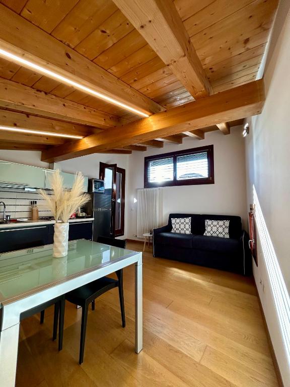 La Terrazza sul Tetto, Arco – Precios actualizados 2024