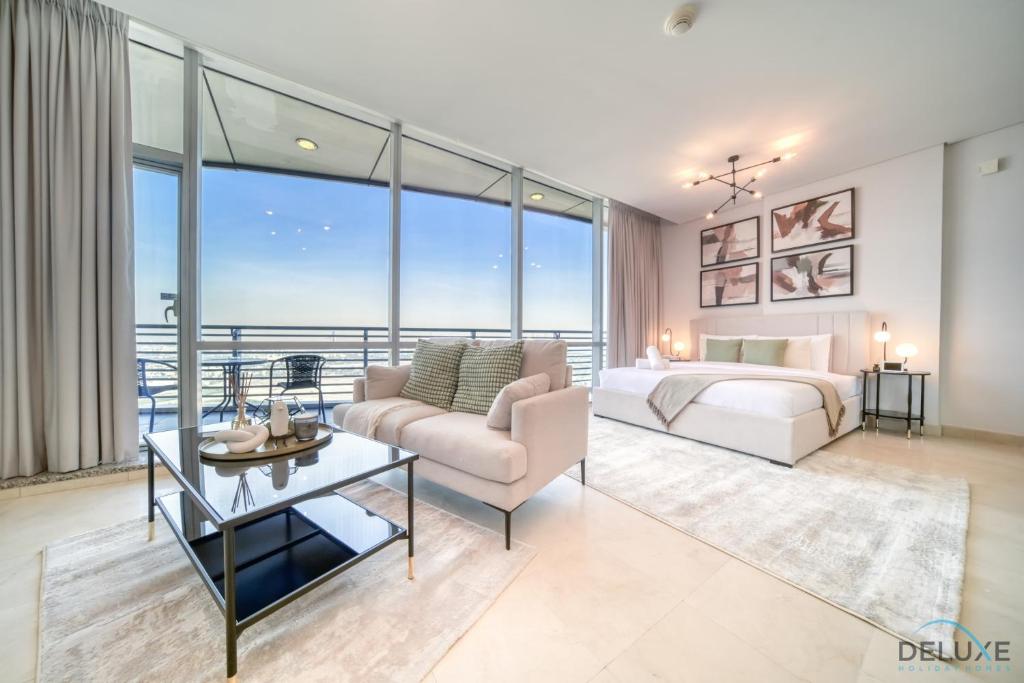 Grand Studio at Sky Gardens DIFC by Deluxe Holiday Homes, Dubai ...
