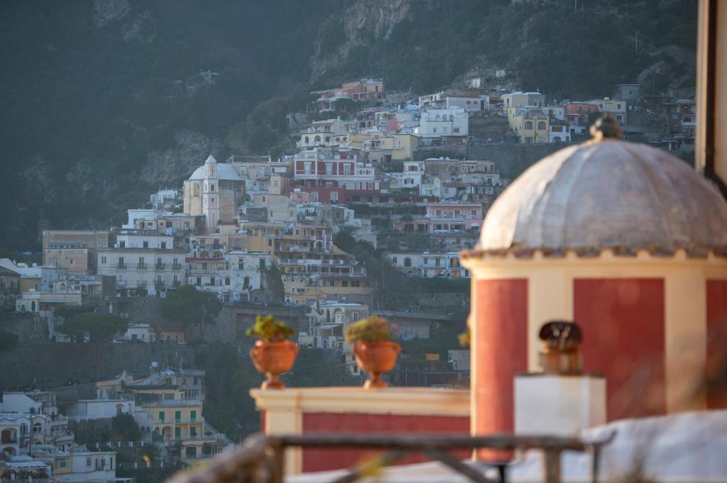 Aria di Mare,near elevator, few steps, parking, garden, Positano ...