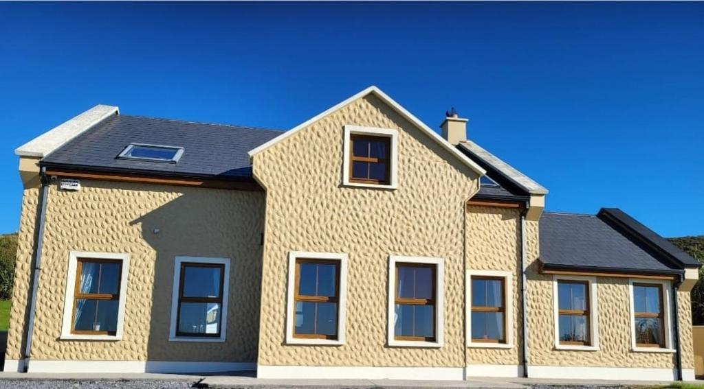 The Cliffs of Moher Holiday House, Doolin (updated prices 2026)
